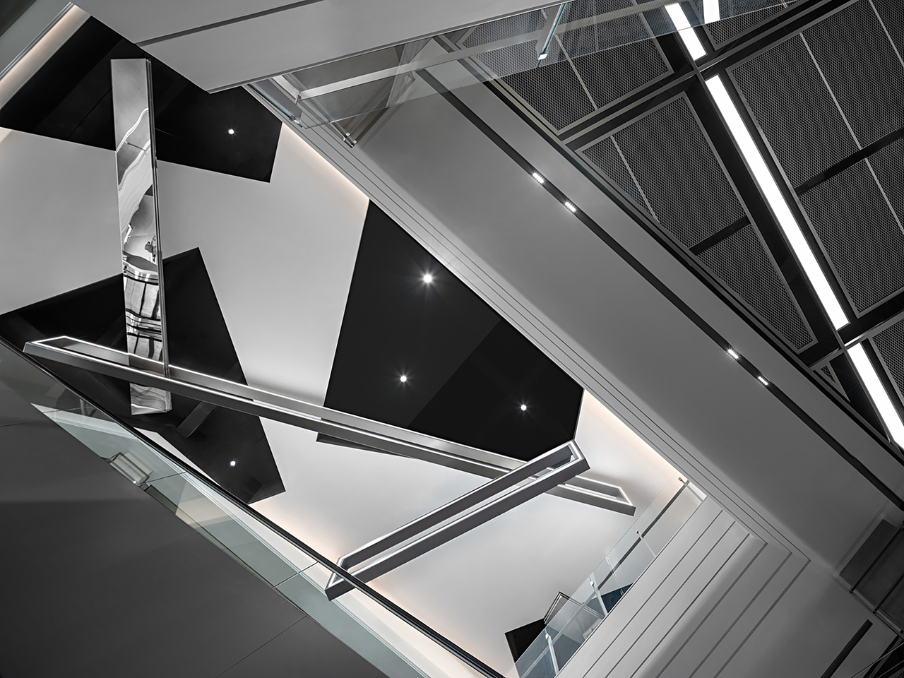 2023 WIN Awards entry: COSMO, Chengdu - JOft Interiors Ltd