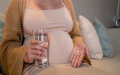 Link between paracetamol and autism rejected by MHRA, NHS England, and ...