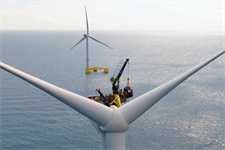 Video: First major floating wind turbine component swap at sea a ...