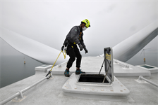 Offshore wind injuries decline but near-misses rise in busiest year yet ...