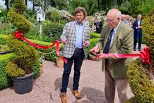 Alan Roper speaks on the garden retail market as Bridgemere relaunches ...