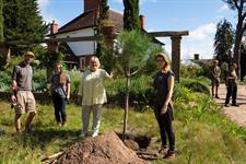 Sue Biggs celebrates 10 years leading the RHS | HortWeek