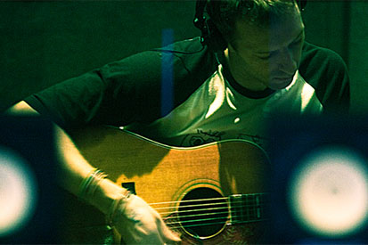 Coldplay boosts EMI digital sales