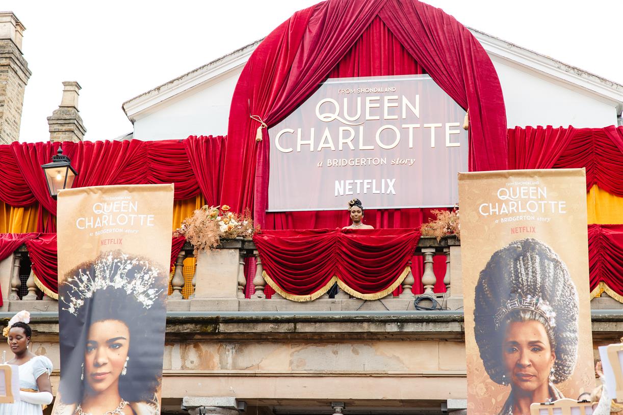Netflix stages orchestra experience for 'Queen Charlotte: a Bridgerton ...