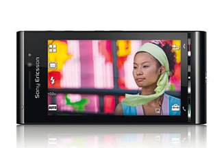 Sony Ericsson to add logo colours