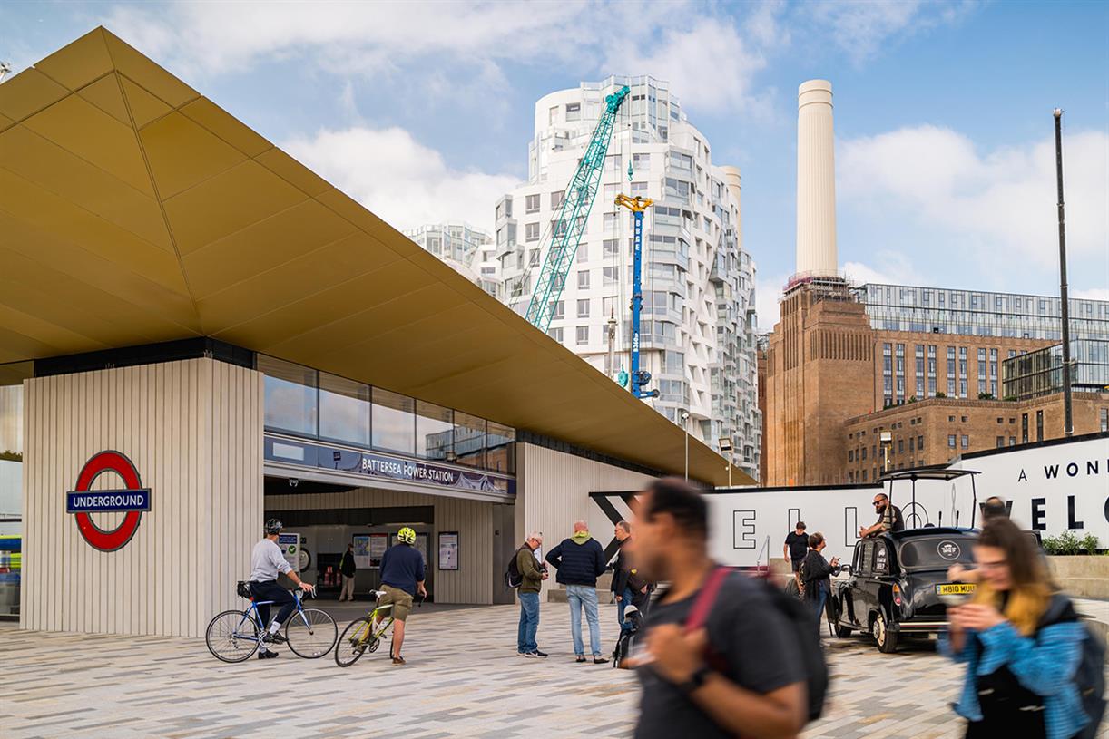 New Northern Line stations add 120 outdoor sites to TfL network