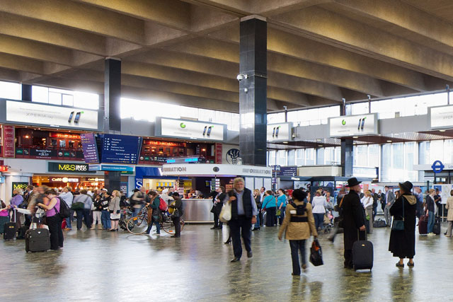 Sony Ericsson launches panoramic digital outdoor push