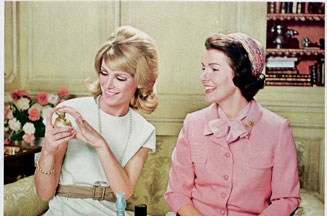 TV ad recruits Avon Ladies amid economic gloom | Campaign US