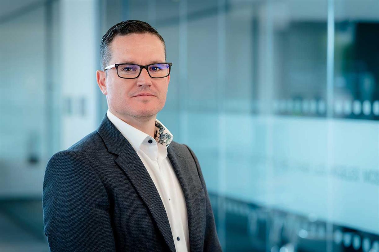 JCDecaux sees 'two-screen future' between outdoor and smartphone