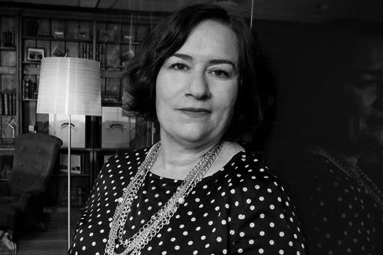 Katherine Whitton to depart Specsavers