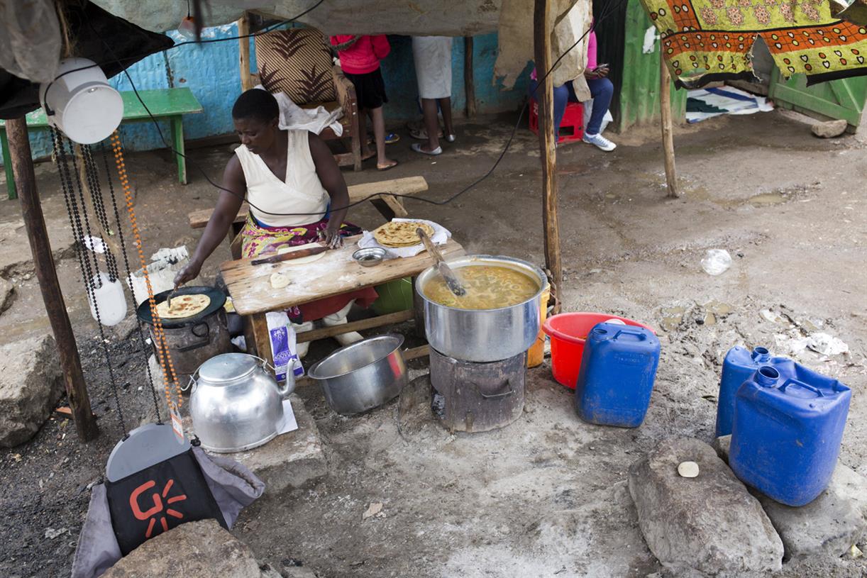 How Shell is turning sandbags into electricity in Kenya