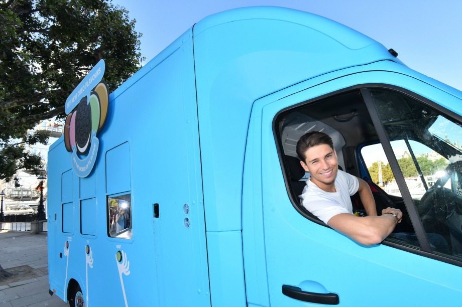 In pictures: Oreo launches first ever flavour mobile