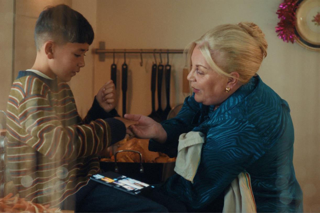 EE launches first Christmas TV ad with focus on blended families