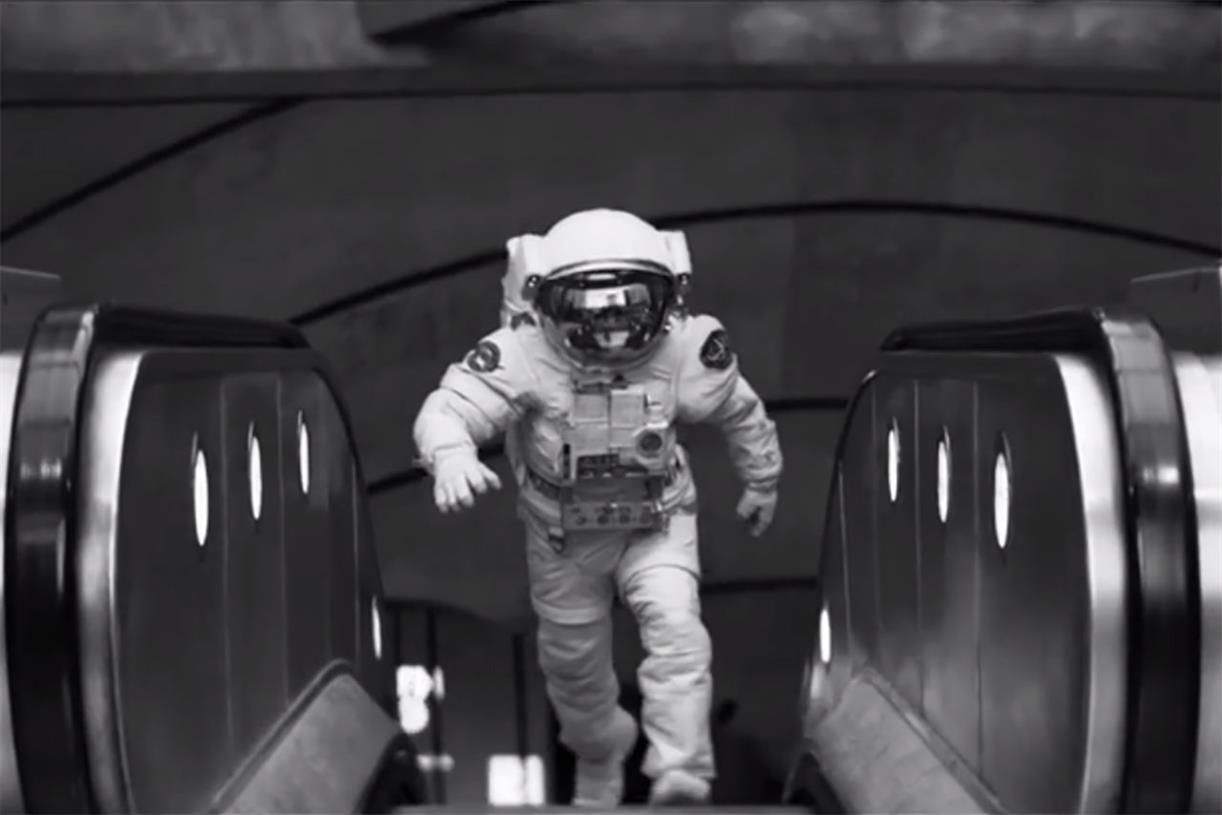 First Direct reviews ad account