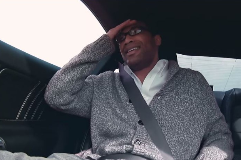 Undercover female stunt driver terrifies date in Ford Mustang prank