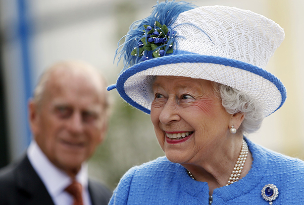 Queen Flakes, gingerbread royalty and more as brands celebrate Queen ...