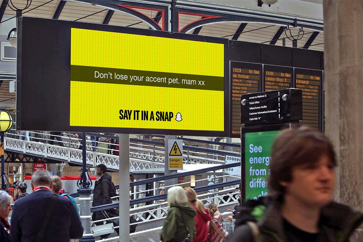 Snapchat celebrates freshers week with outdoor campaign by students