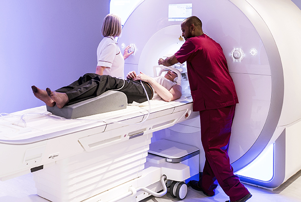 Exclusive: Urgent cancer scans blocked for nearly half of GPs | GPonline