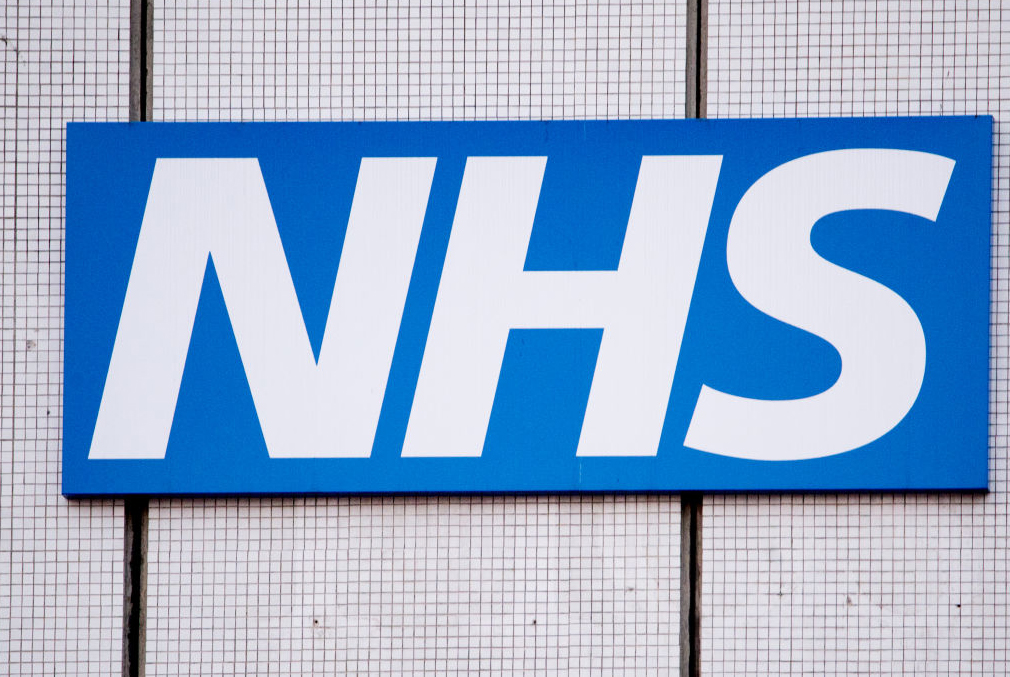 GPs can use NHS volunteers service to check on vulnerable patients ...