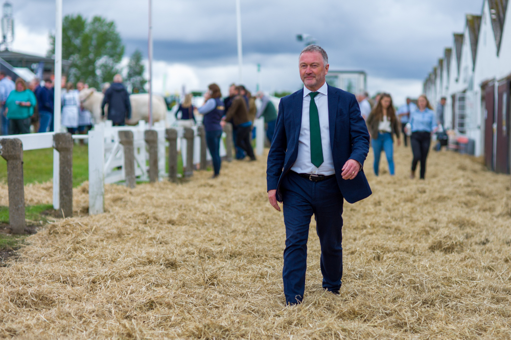 DEFRA to develop ‘most forward-looking 25-year farming roadmap in ...