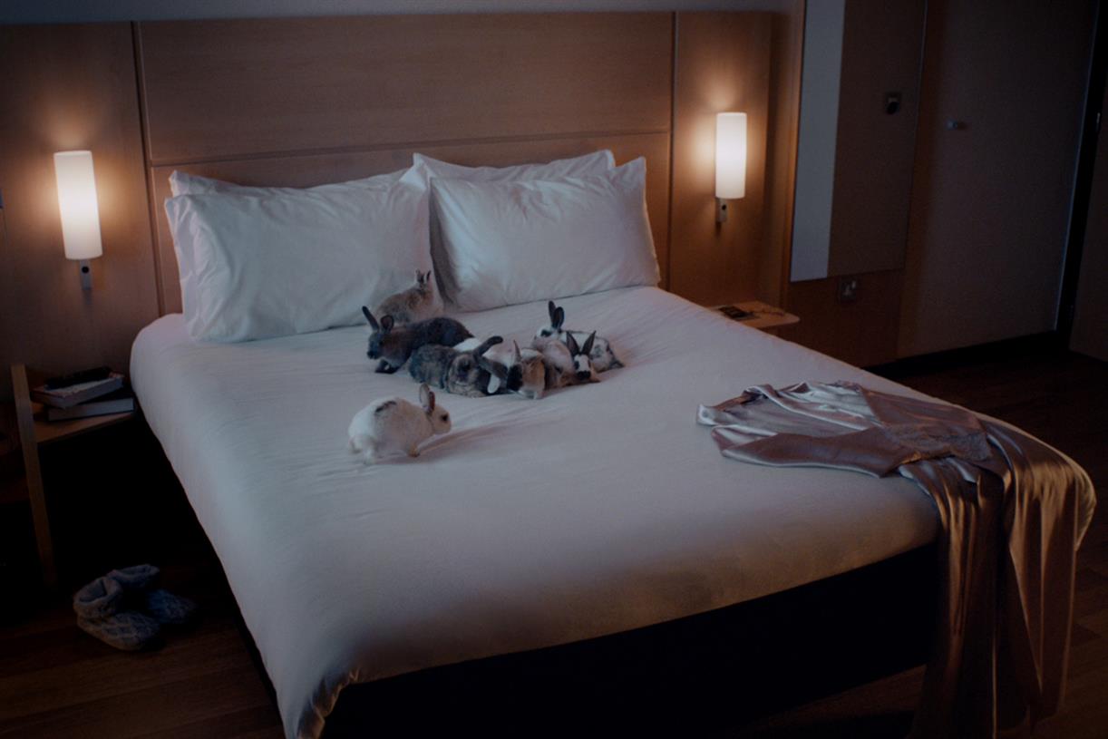 Ibis "snuggling bunnies" by BETC London