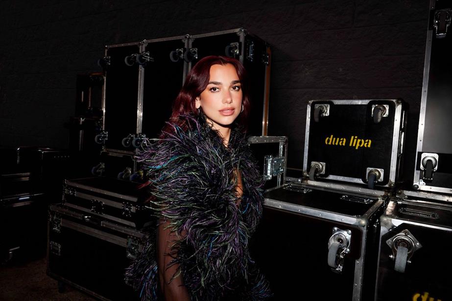 O2 Advertising, Marketing Campaigns and Videos