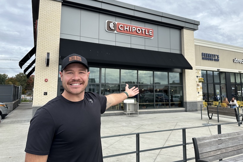 Exclusive: Influencer eats Chipotle for 1,000 days for macro-marketing ...