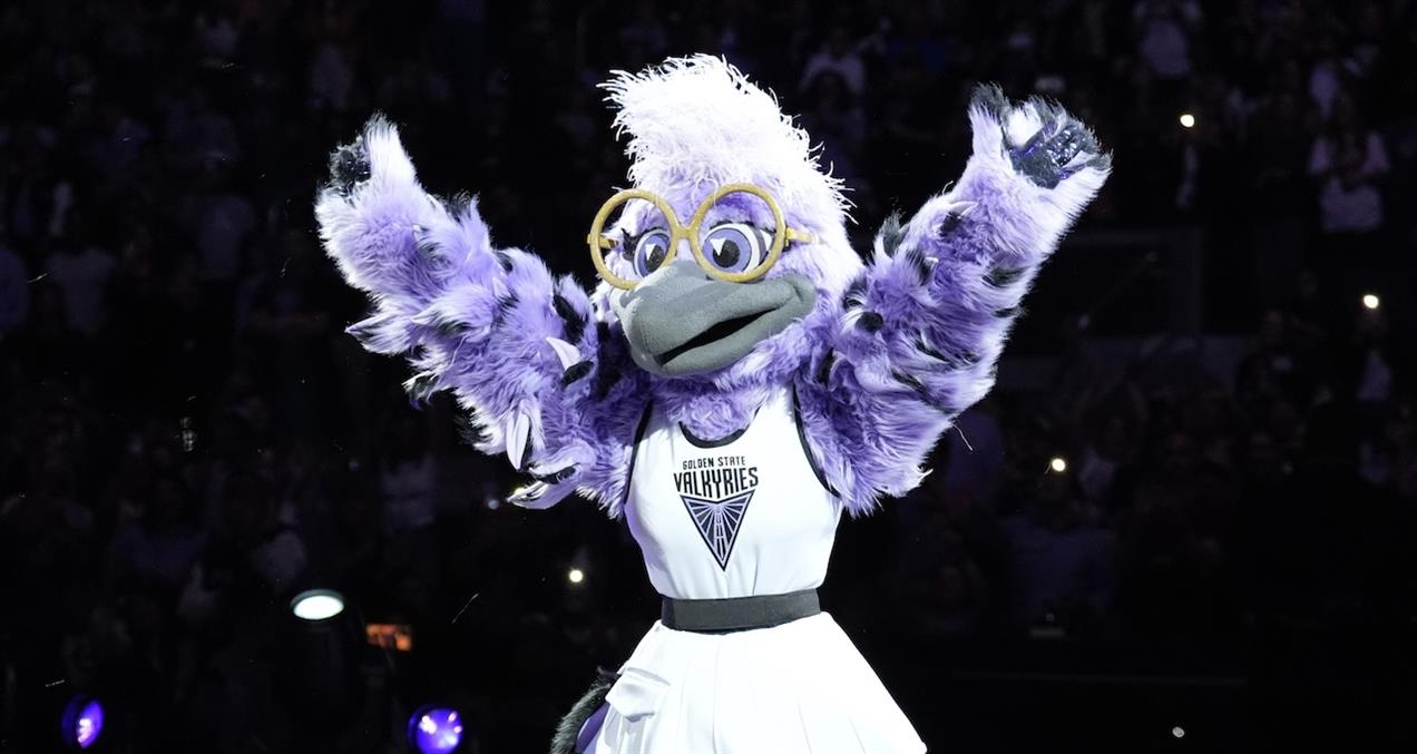 Golden State Valkyries debut mascot on ‘Birdwatchers Night,’ presented ...