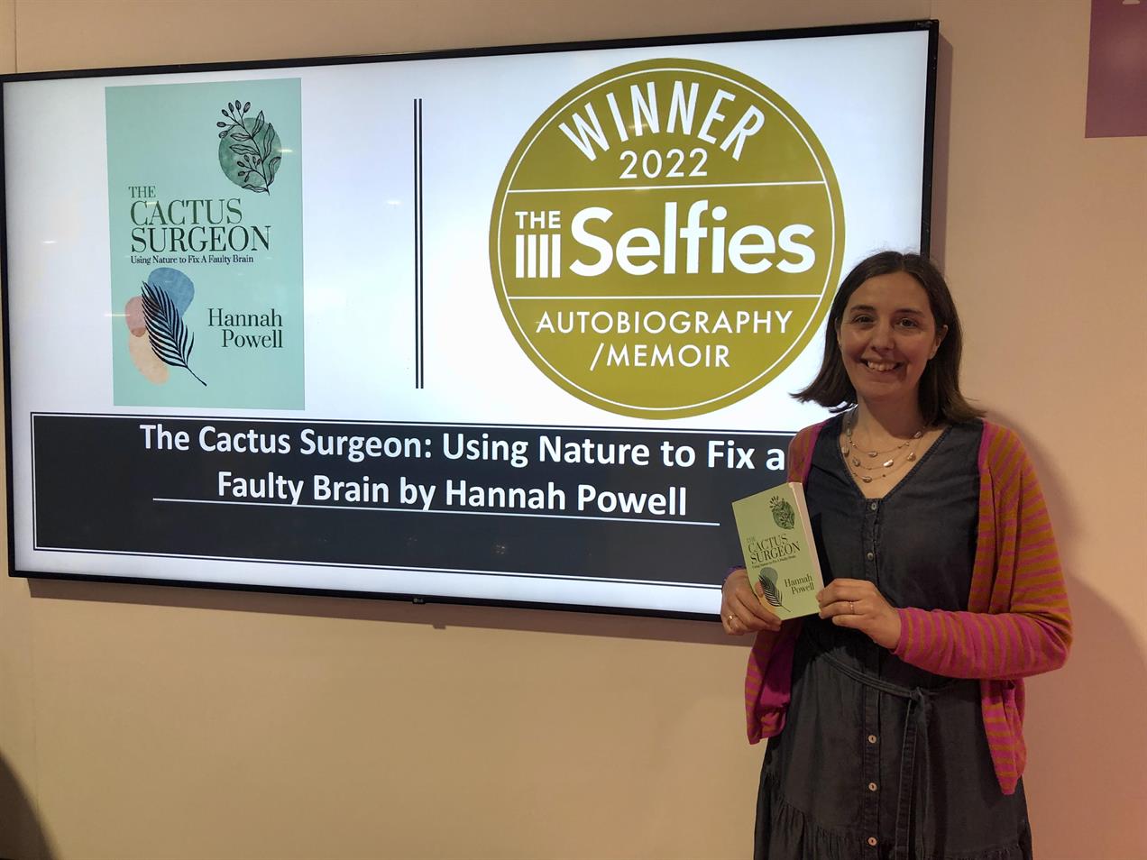 Perrywood Garden Centre's Hannah Powell wins book award | HortWeek