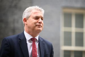 'Complex' funding questions holding up NHS workforce plan, Barclay ...