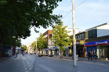 Berkshire authority publishes plan for 10,000 homes in neighbour's ...