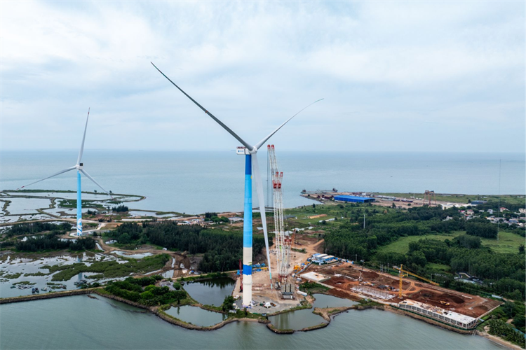 Mingyang claims 'world's largest' for new offshore wind turbine ...