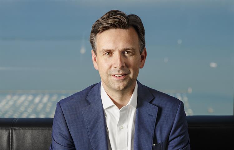 Josh Earnest has United Airlines back on solid ground | PR Week