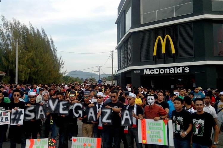 McDonald's fights back Islamist boycott threat | PR Week
