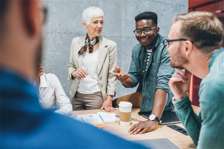 How to create a multigenerational workforce that thrives