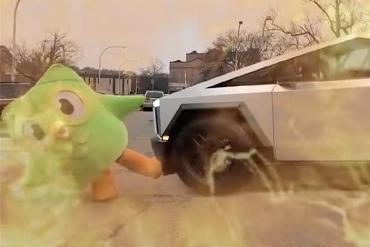 Duo the Owl died as he lived: unhinged | Campaign US