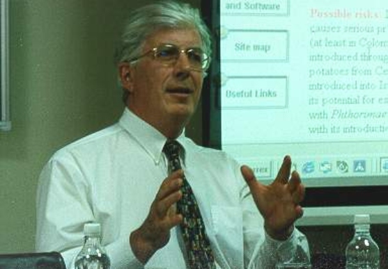 Dr Ian Smith dies aged 81 | HortWeek