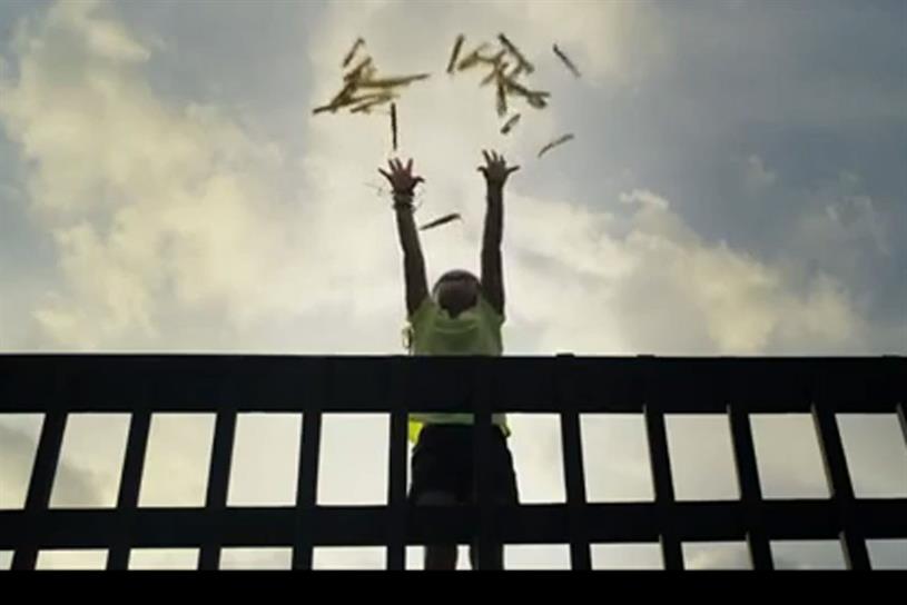 HelloFlo service is like 'Santa for your vagina'