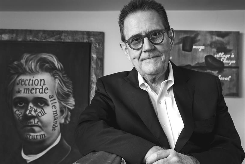 Straw man advertising