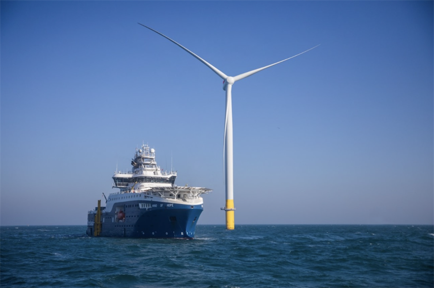 Ørsted’s Hornsea 2 becomes world’s largest operational wind farm ...