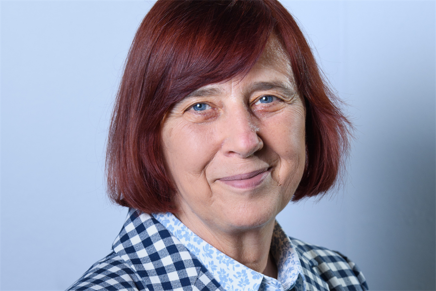 “There are five generations in the workplace. An incredible stat that ...