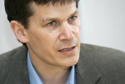 Don't push government into lifetime legacies, warns Joe Saxton | Third ...