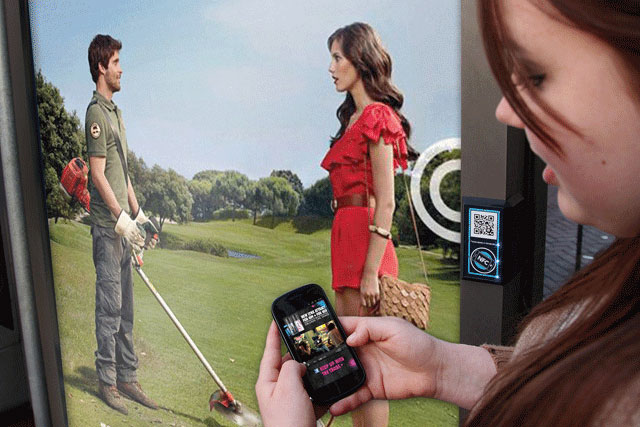 Large-scale NFC ads trial gets 3,000 people to interact