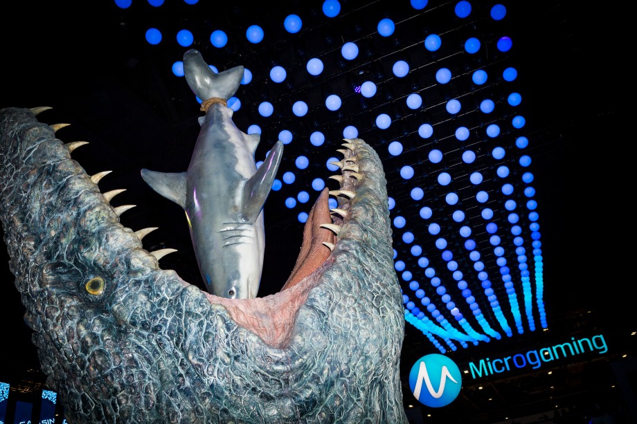 Microgaming deliver Jurassic World stunt at ICE Totally Gaming exhibition