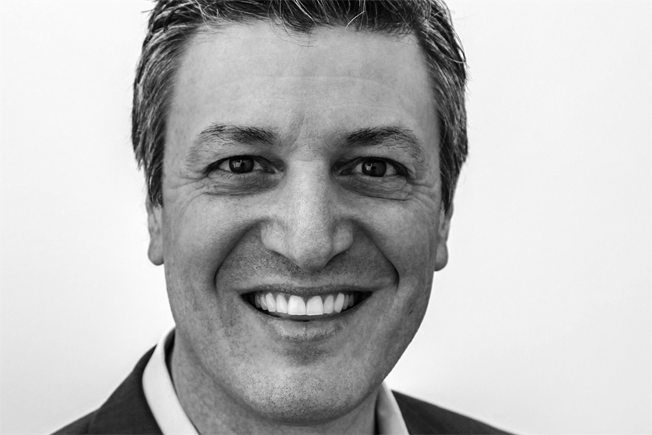 The crisis of confidence sweeping the leadership landscape