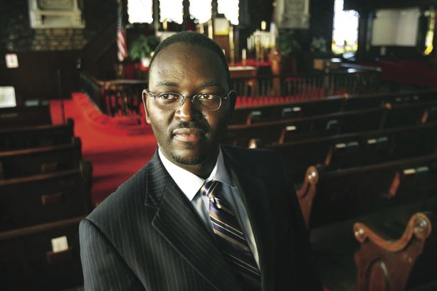 State Senator Clementa Pinckney posthumously awarded Communicator of ...