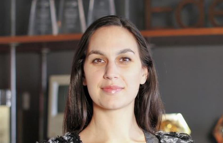 Edelman promotes Margot Edelman to New York GM as Oscar Suris leaves ...