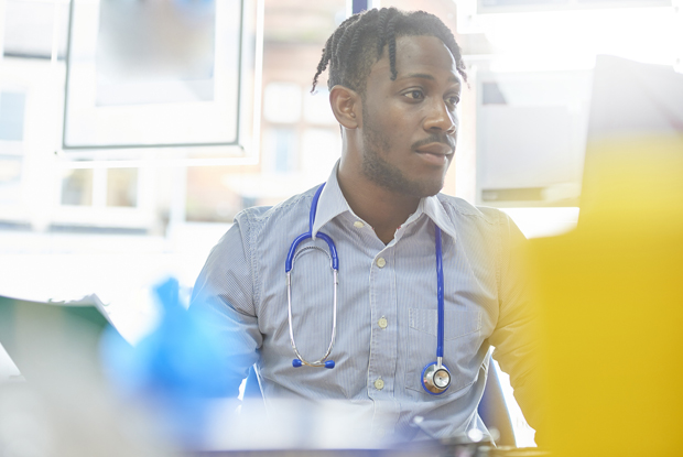 What the new junior doctor contract means for GP trainees | GPonline