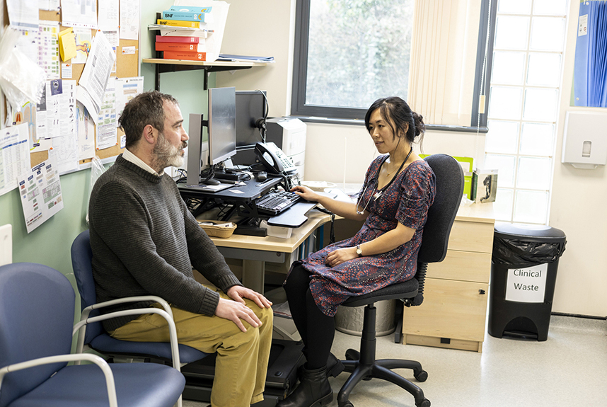 GP locum rates fell across the UK during past 12 months, survey finds ...