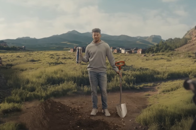 Patrick Mahomes buries an ad for Coors Light in a time capsule
